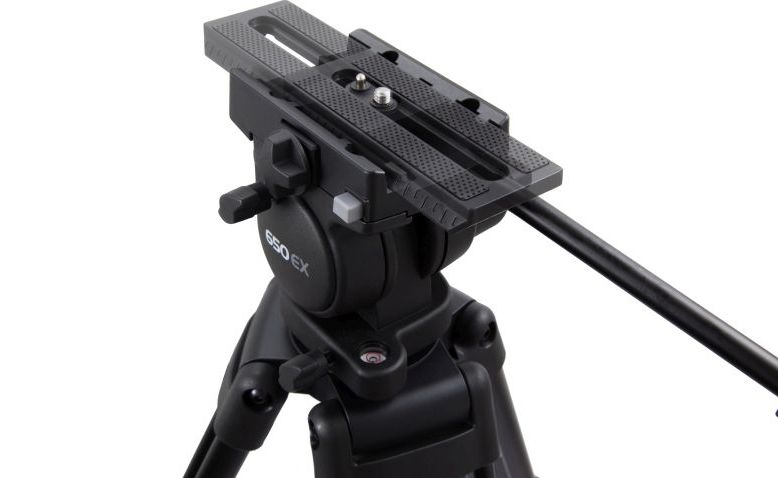 Libec TH-650EX Videostativ mit Fluidkopf