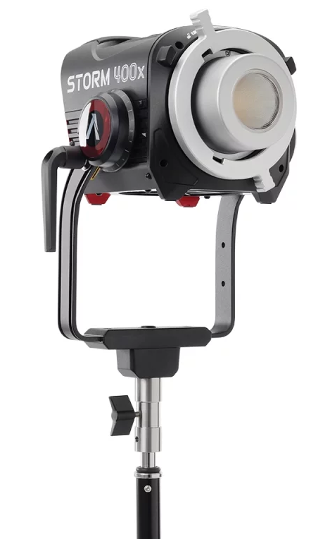 Aputure Storm 400x